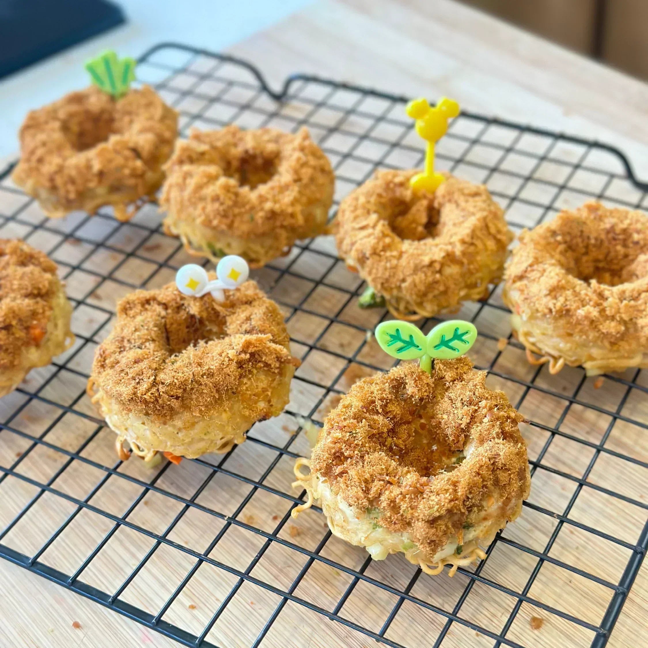 Baked Floss Donut with Alamii Noodle (Donat Mie Abon) – Alamii Food